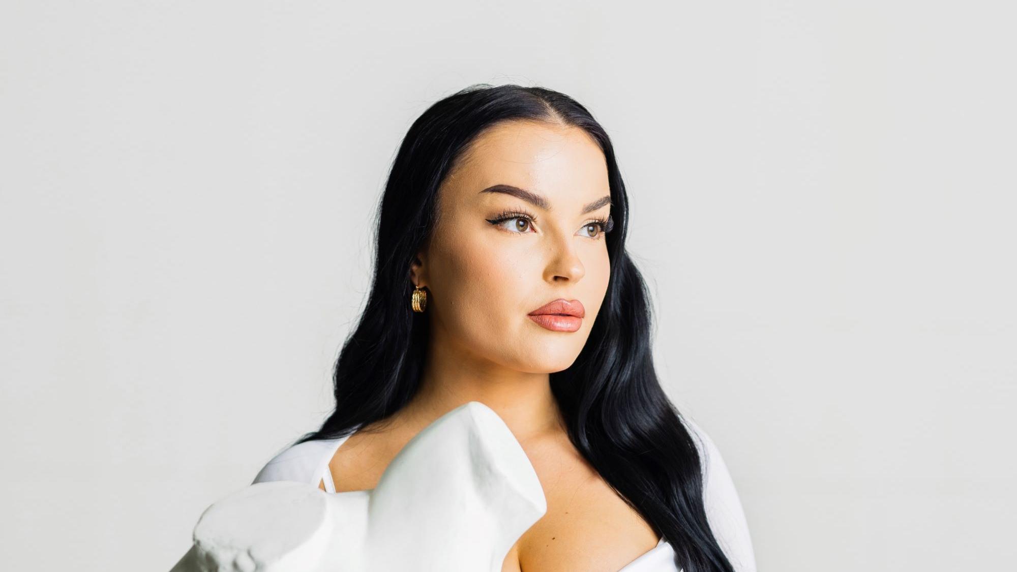 Emjeni: ”Voin henkisesti hyvin, kun laitan botoxia” | Trendi