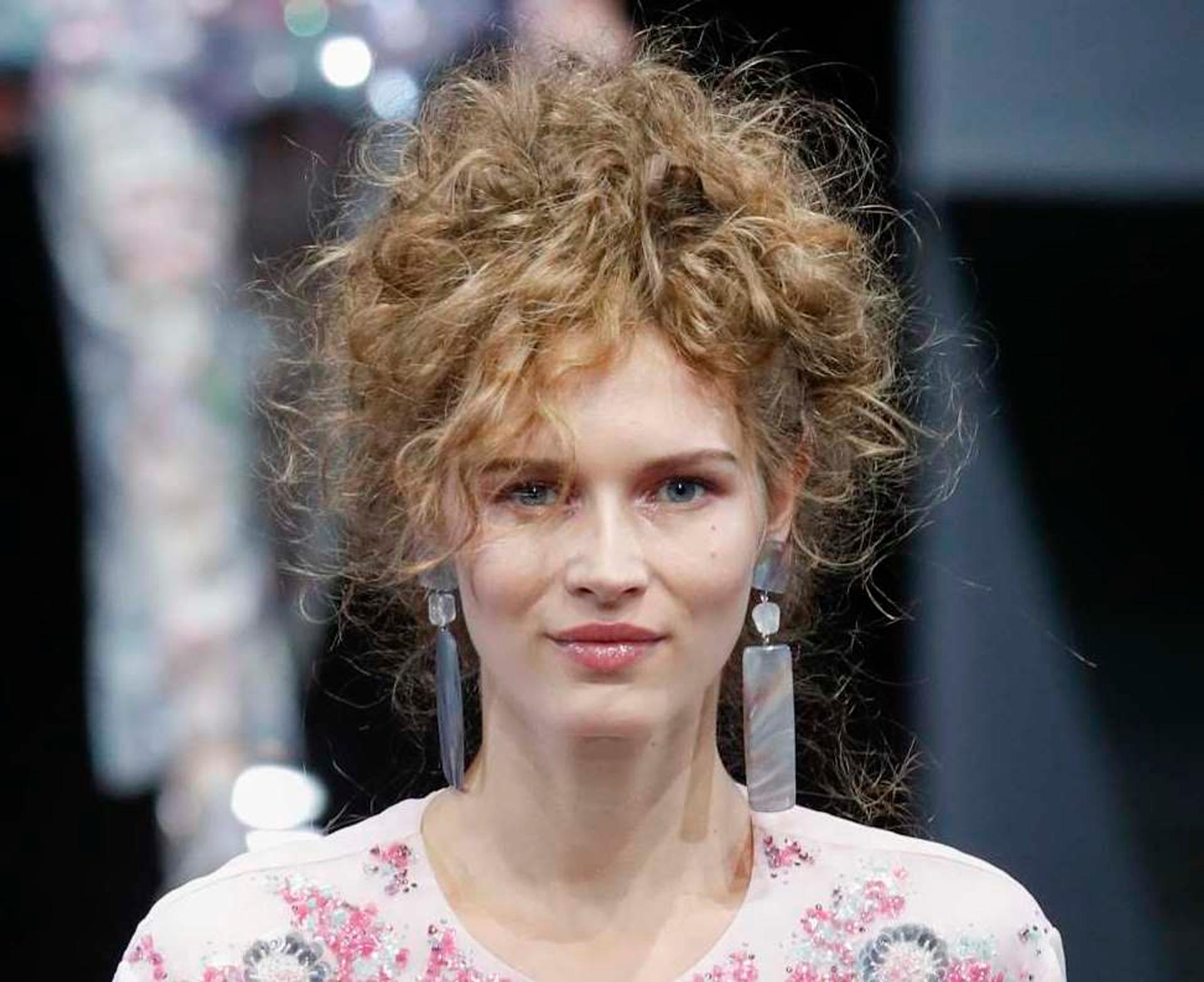 Hiusmallit 2024 - kerrostetut leikkaukset | eeva.fi