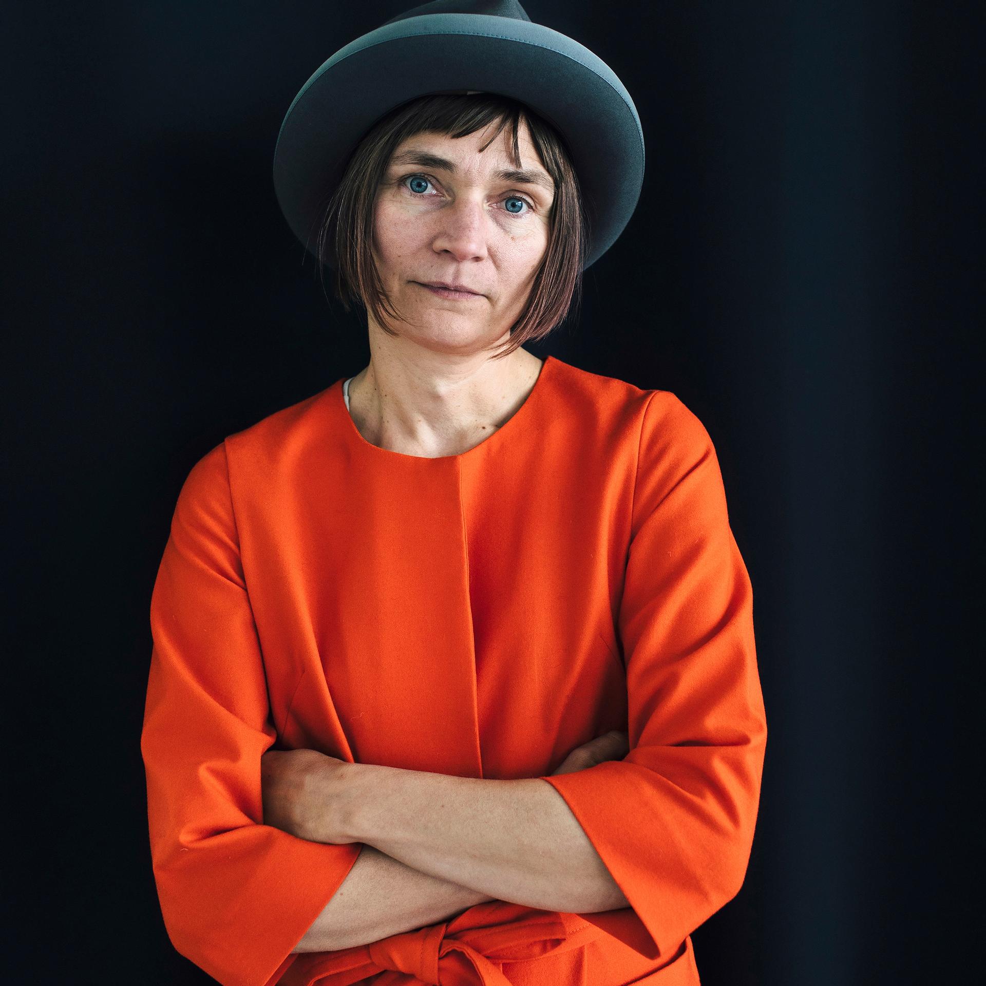 Valokuvaaja Elina Brotherus: ”Joskus ensimmäinen otos on paras” | eeva.fi