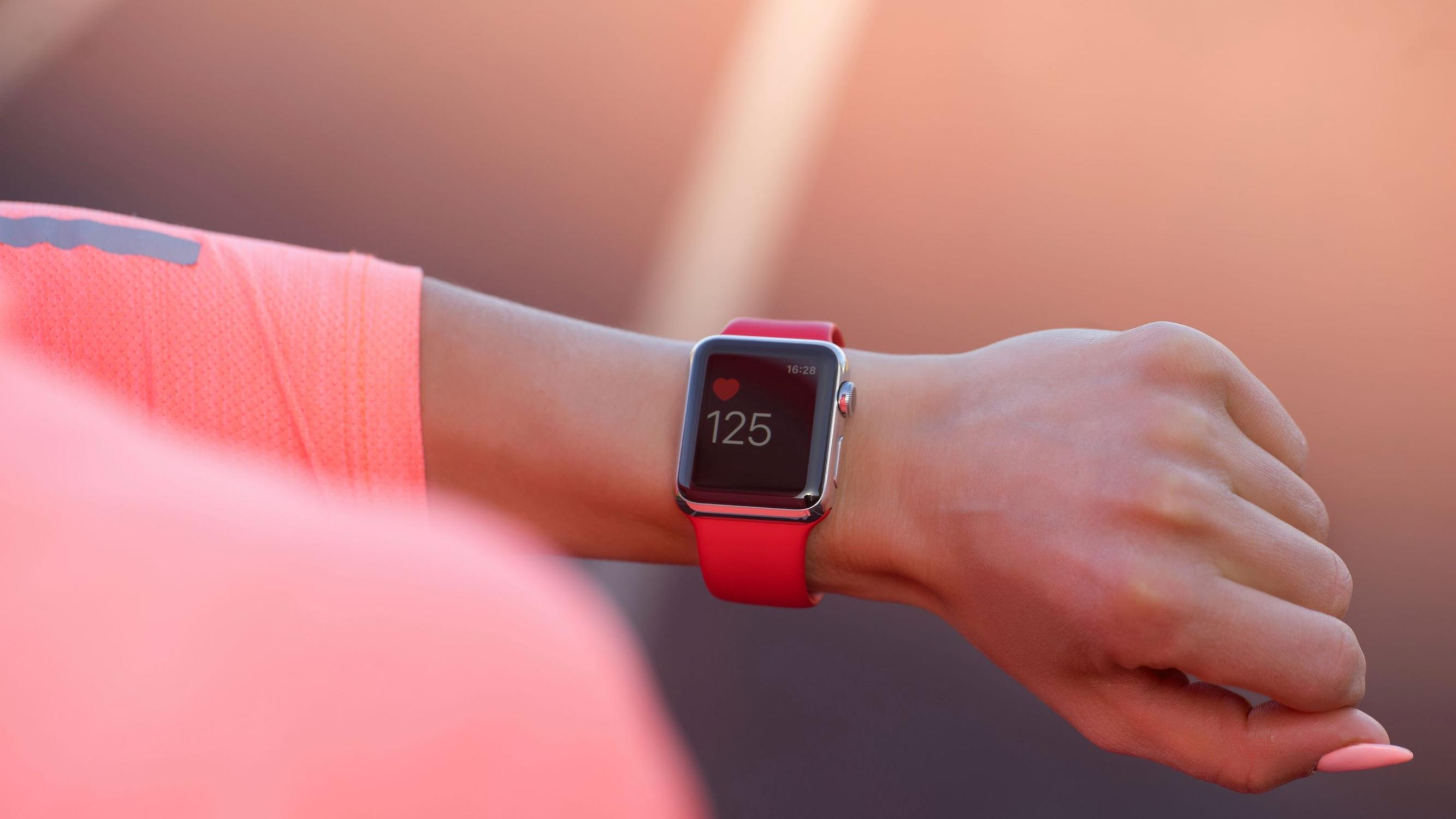 Testissä älysormus ja muut terveyden kotimittarit | Kauneus ja Terveys