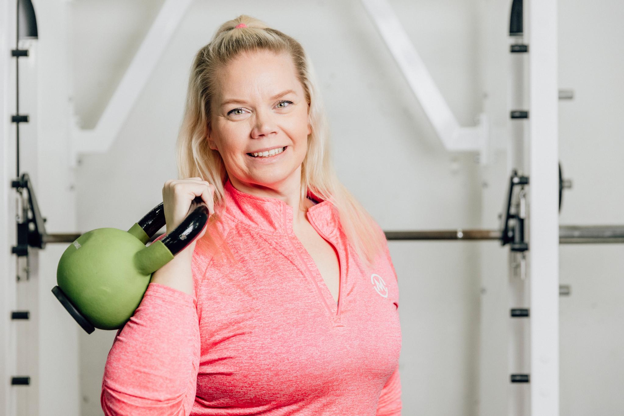 Helppo koko kehon salitreeni | Kauneus ja Terveys