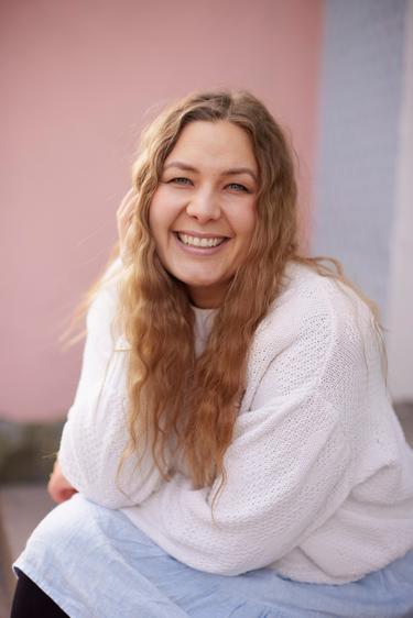 Ronja Roms lähti lomalle yksin - ja kuuli olevansa huono äiti | Trendi