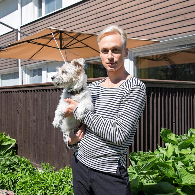 Näyttelijä Christoffer Strandberg viihtyy lapsuusmaisemissa | Eeva