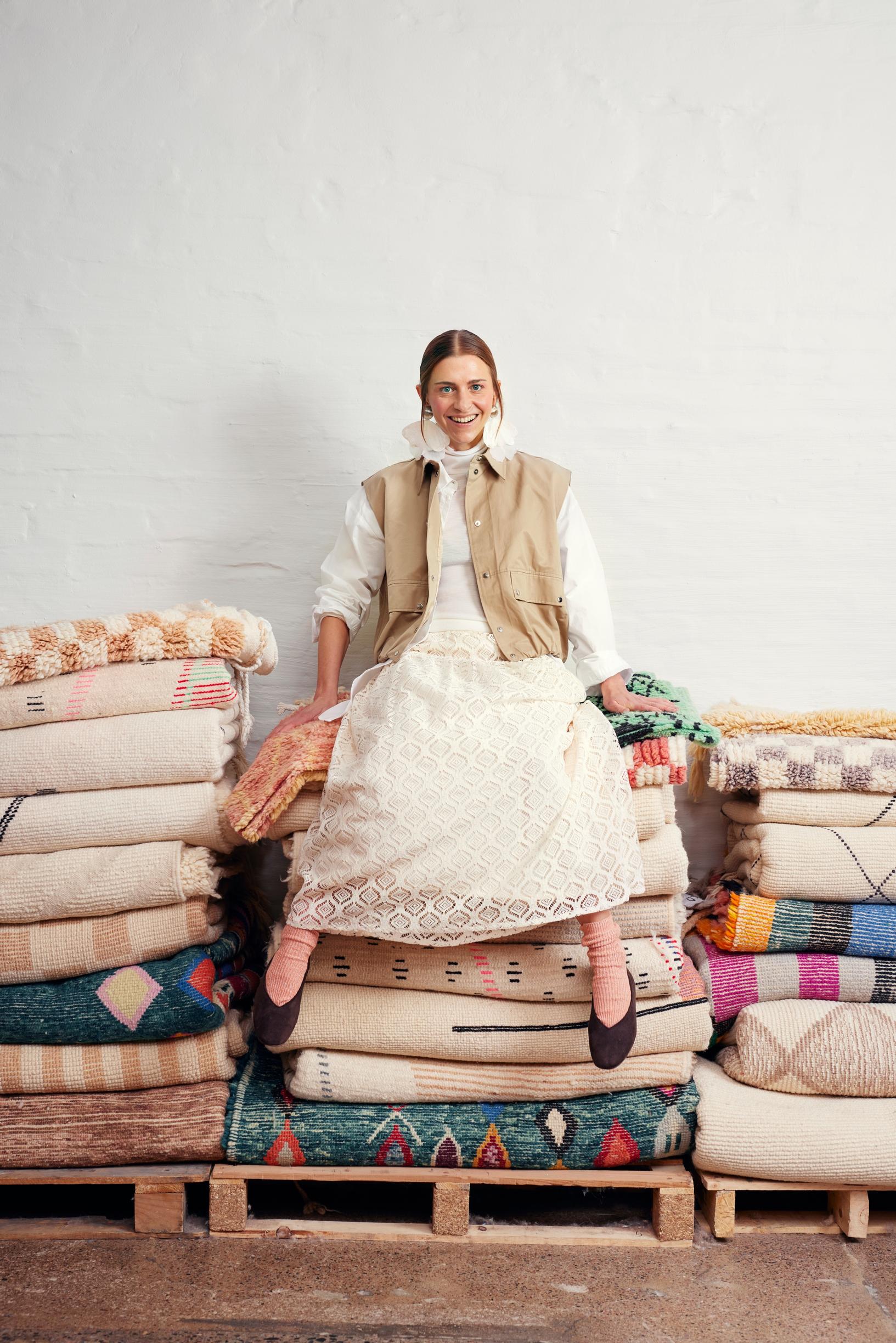 Yllättävät yhdistelmät ovat kevään muodin juju | Eeva