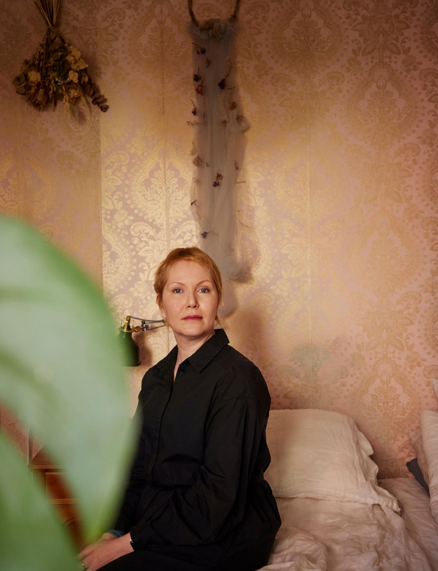 Laulaja Astrid Swanin kodista huokuu elämänpalo | Eeva