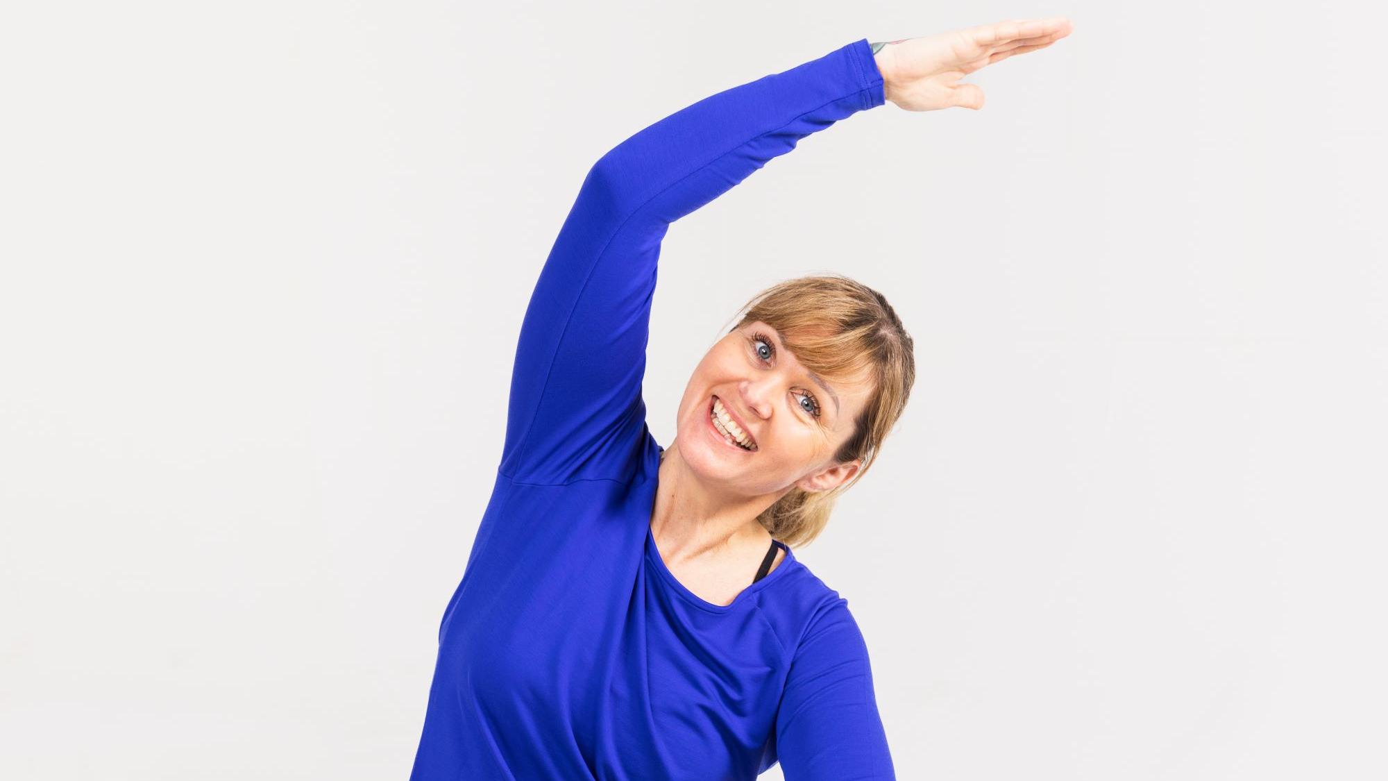 Helppo kotitreeni: Aloita päiväsi virkistävällä aamujumpalla | Kauneus ja Terveys